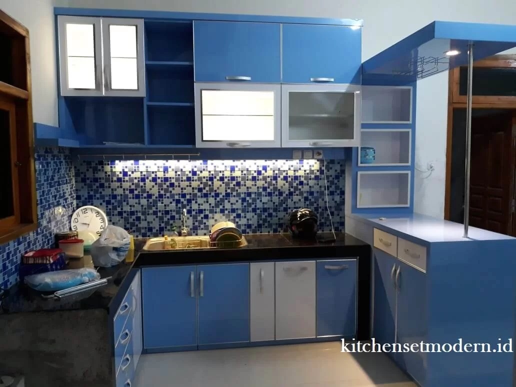 8 Model Kitchen Set Terbaru 2026 Mewah dan Sederhana - Kitchensetmodern.id